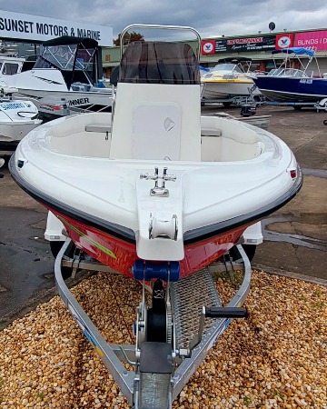 OCEAN MASTER 2021 460 Centre Console | Sunset Marine Shellharbour